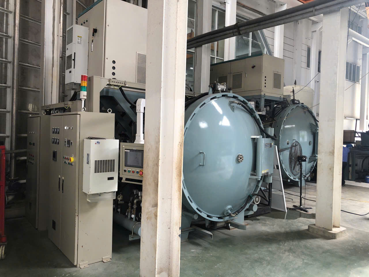 LÒ CHÂN KHÔNG ( VACUUM FURNACE) GIÁ RẺ, CHẠY TỐT